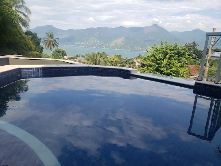 Casa Com Vista Cinematográfica Para O Mar - São Sebastião