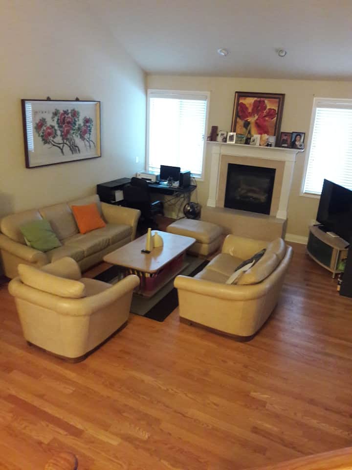 (3)troy Home.private Room With Queen Bed - Royal Oak, MI