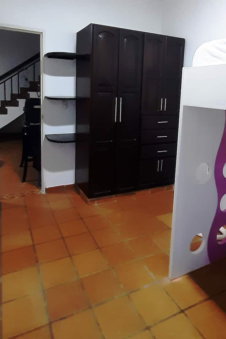 Cabin 10 minutes from San Gil BBQ and parking - Cabins for Rent in San ...