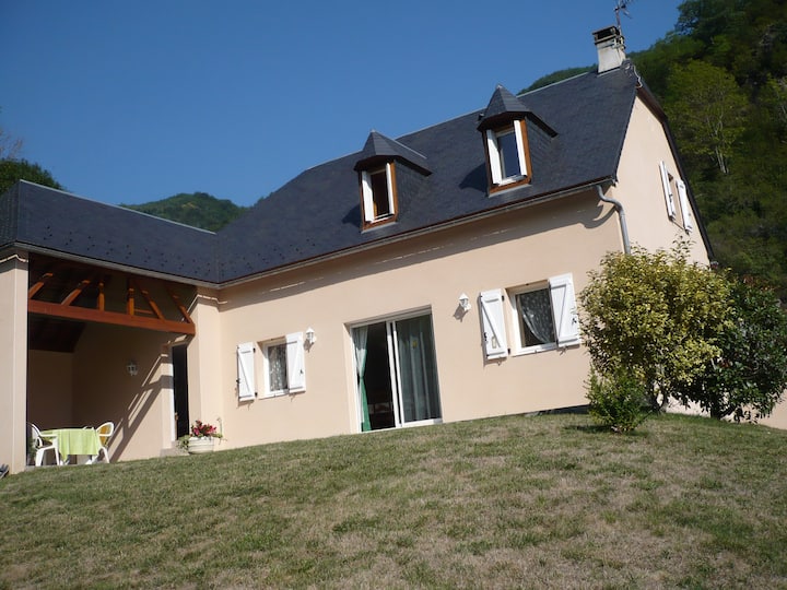 Grande Maison Tout Confort à Deux Pas De St Lary - Arreau