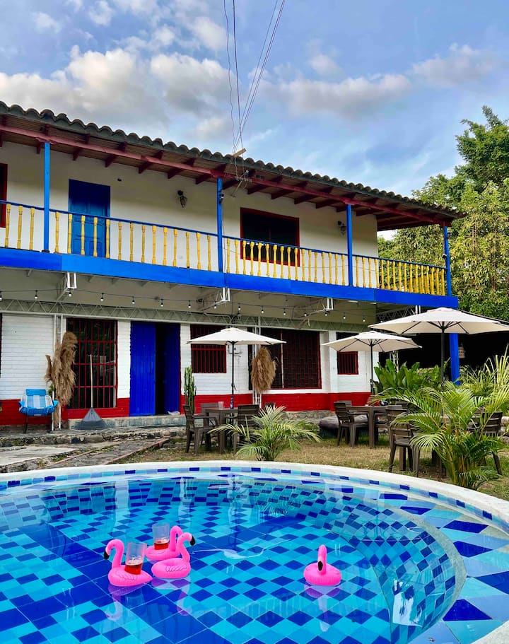 Oka Campestre Casahotel: Habitación 204 + Desayuno - Villeta