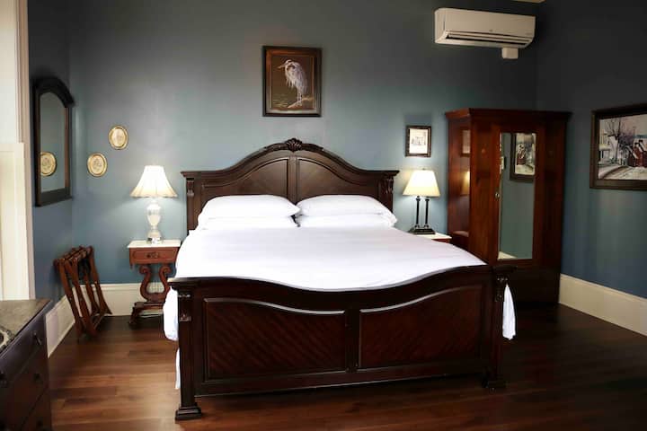 Joshua Wilton House - Room 4: The Stone Room - Harrisonburg, VA