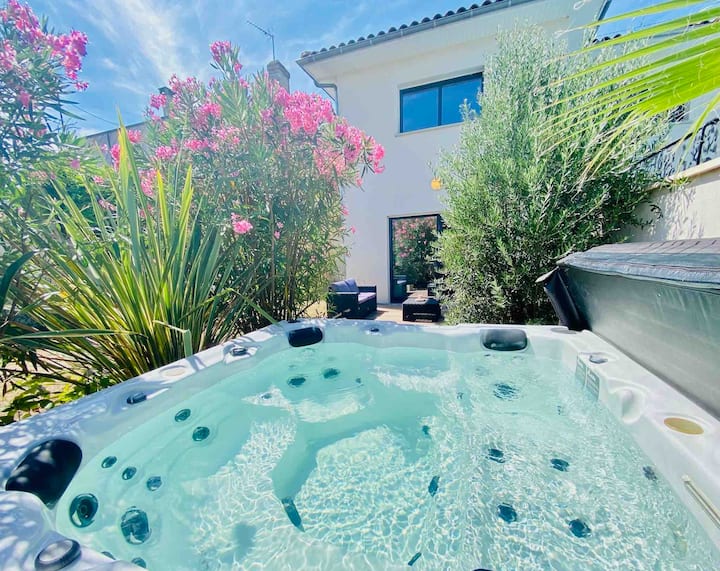 Maison 100m²/spa /Piscine /Garage/ Tram C - Bordeaux