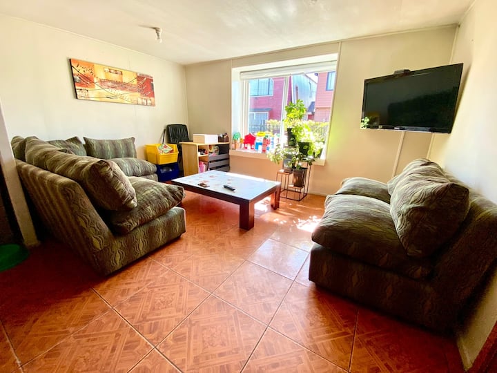Acogedora Y Cómoda Casa En Valdivia - Valdivia