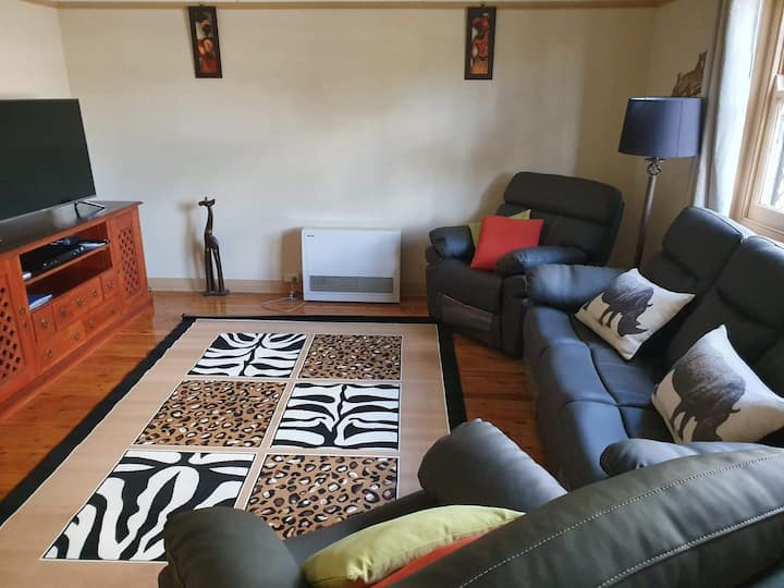 Unit 1 Lynton Court Sleeps 6 - Clarence