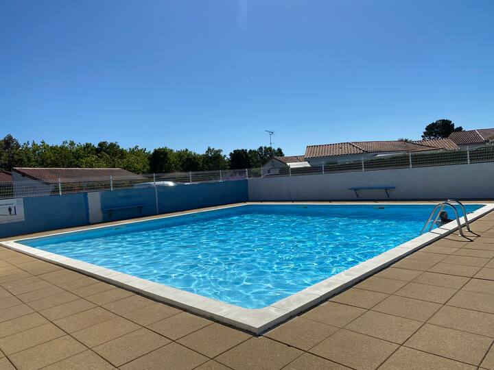 A 800 M De La Plage, Dans Résidence Avec Piscine - La Tranche-sur-Mer
