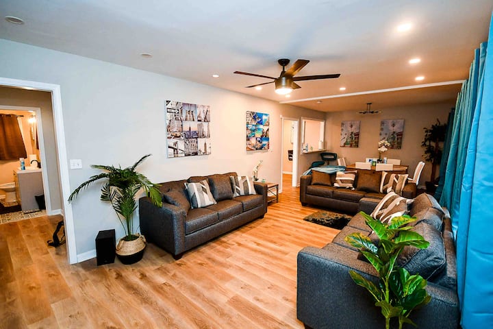15 Bed 7 Bedroom 3 Bath Home In Atlanta - Atlanta, GA
