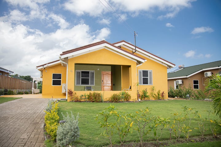 Villa Cocomo Tranquility And Peace. - Jamaica