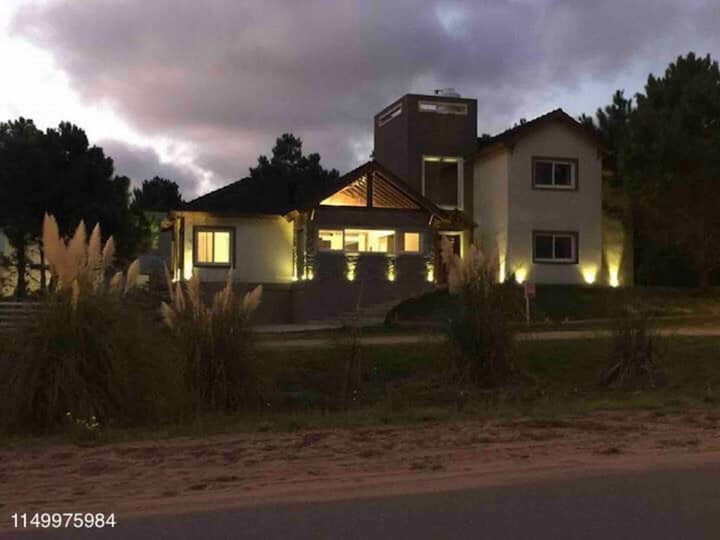 Casa Pinamar Zona Golf - Pinamar