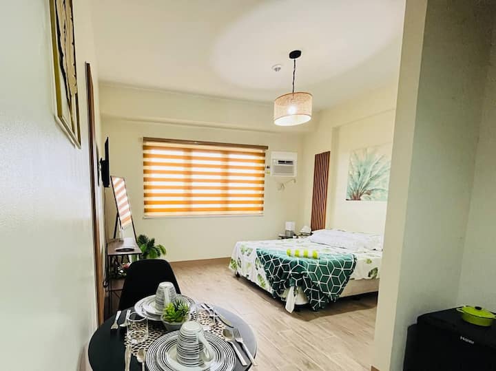 Megaworld Bacolod, One Regis, Condo Unit - Bacolod