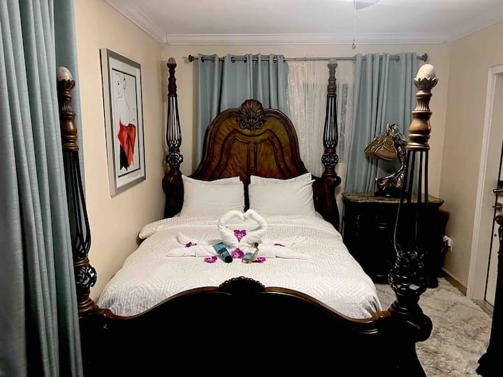 Luxury & Comfort, Private Bed & Bath Apartment - Miramar