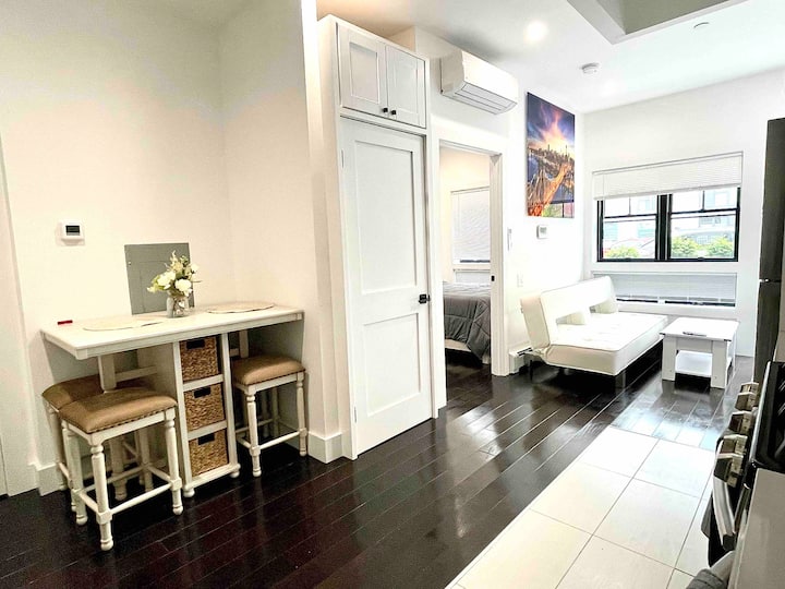 New 2023 Built Luxury Apartment - ニューヨーク州