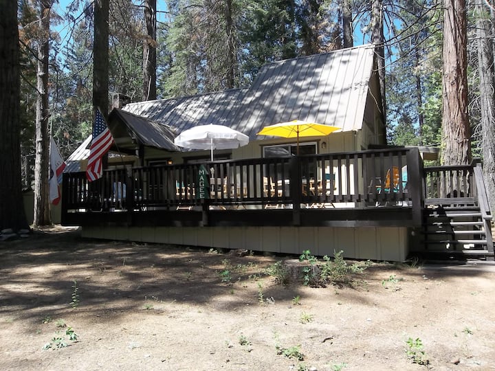 Magee Cabin - China Peak Mountain Resort, CA