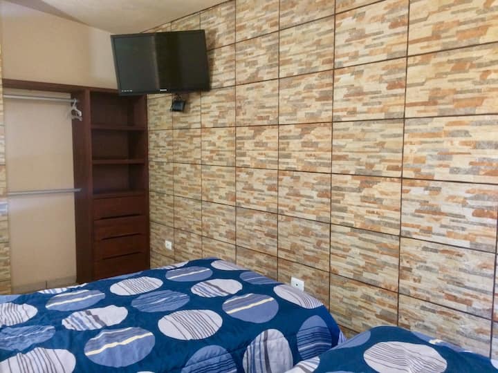 Departamento Amueblado De Dos Habitaciones - Irapuato