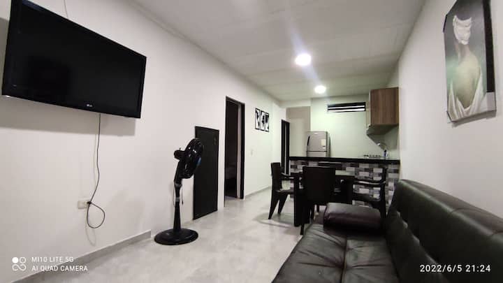 101 Santys House Melgar - Melgar