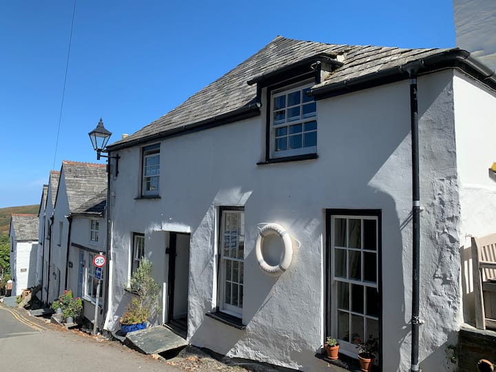Sharrocks Cottage, Boscastle, Cornwall - Boscastle