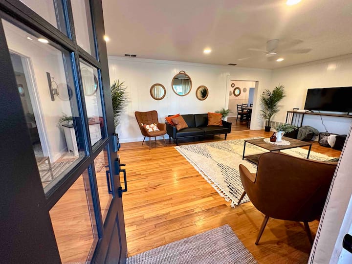 Peaceful Home On Acu Hill - Abilene, TX