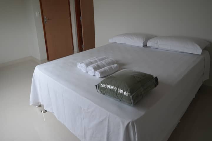 202 - Apartamento No Centro De Capitólio. - Capitólio