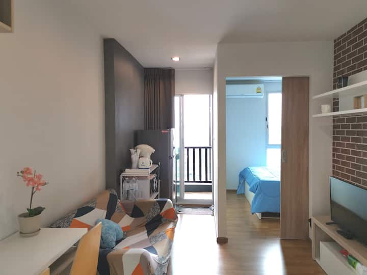 1 Bedroom On 8 Floor - 30 Minutes To Downtown - Phra Khanong