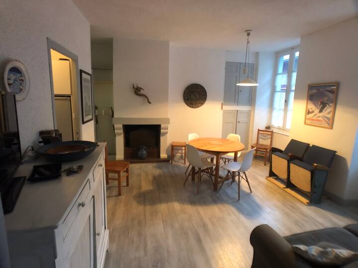 Cauterets T3 60m2 Lumineux Dans Le Village - Cauterets