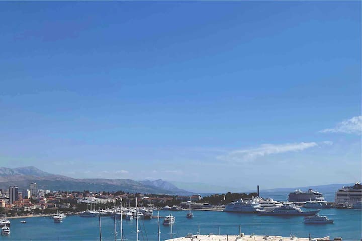 Best Location In Split Sea View Apartment - Split
