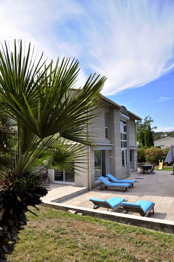 Villa Familiale De Vacances à Valbonne - Valbonne