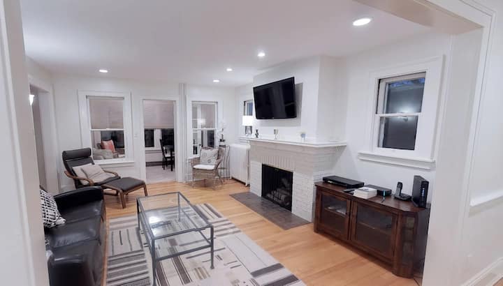 Newly Updated Unit 1 - West Hartford, CT