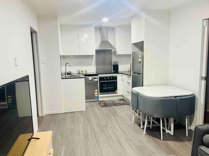Brand New Entire Apartment Central Auckland City! - Auckland