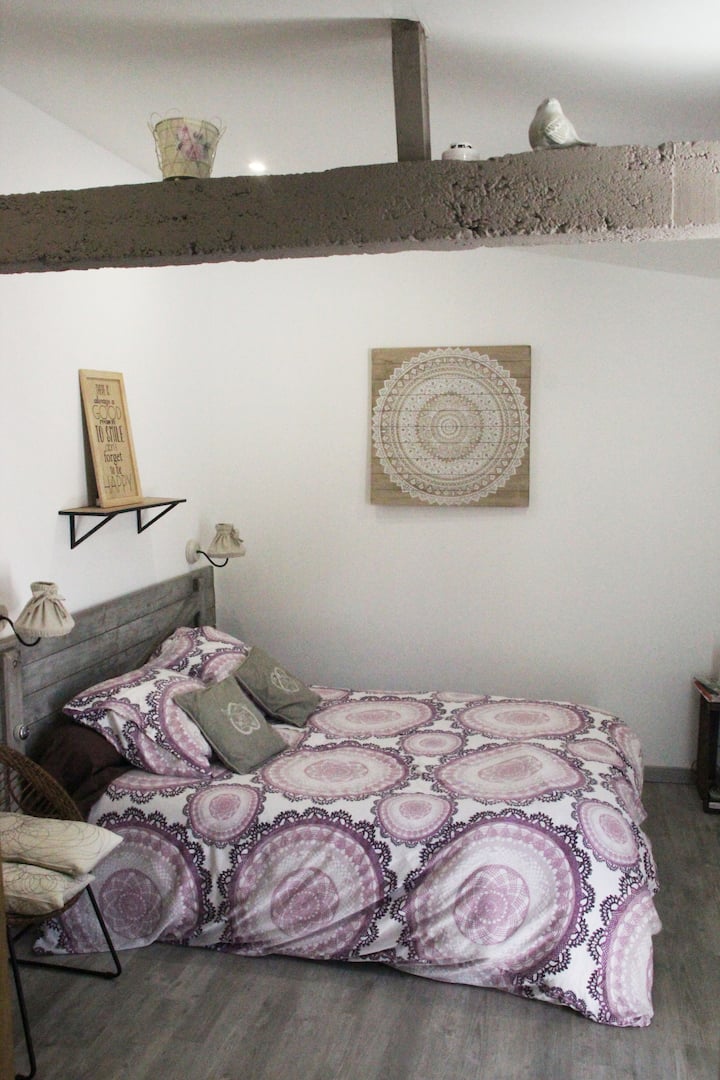 Jolie Chambre Indépendante Au Calme - Angoulême