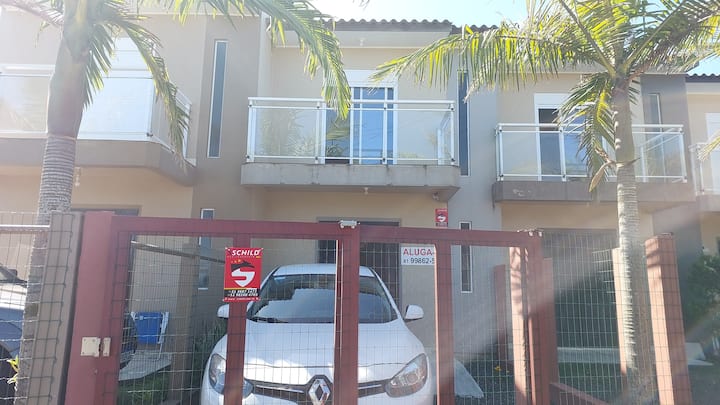 Casa Em Arroio Do Sal, Praia Azul. - Arroio do Sal