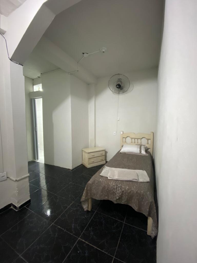 Kitnet not downtown/Esplanade. A place to rest. in Esplanada, Minas ...