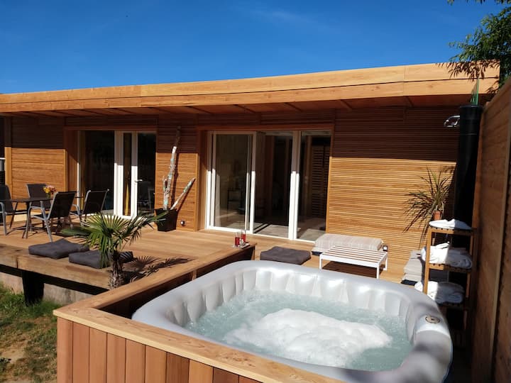 Idéal Ventoux.
ÉCo Gîte 2/4 Pers Avec Jacuzzi - Vaison-la-Romaine