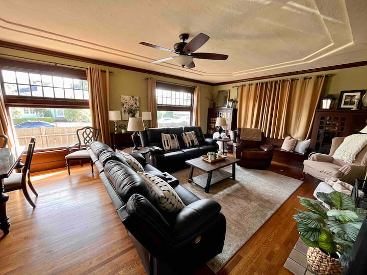 Villa Terrace - Burlingame, CA