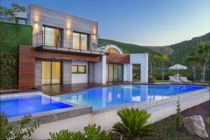 Bd424- 4 Bedroomed Villa With Pool In Bodrum Torba - Torba