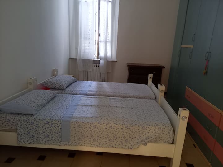 Appartamento Con 2 Camere Letto - Cremona