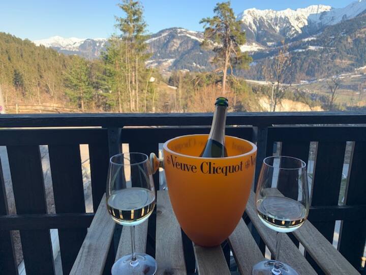 Schicke Wohnung Zum Wohlfühlen Top Lage In Laax - Laax