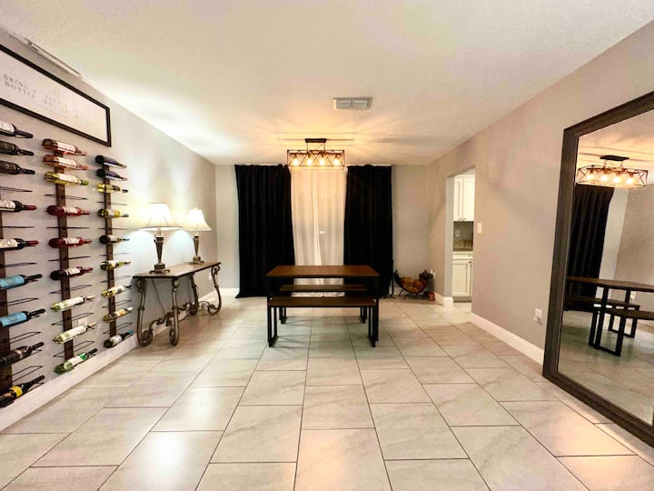 Cozy 3 Bedroom House Near Disney World - Winter Park, FL