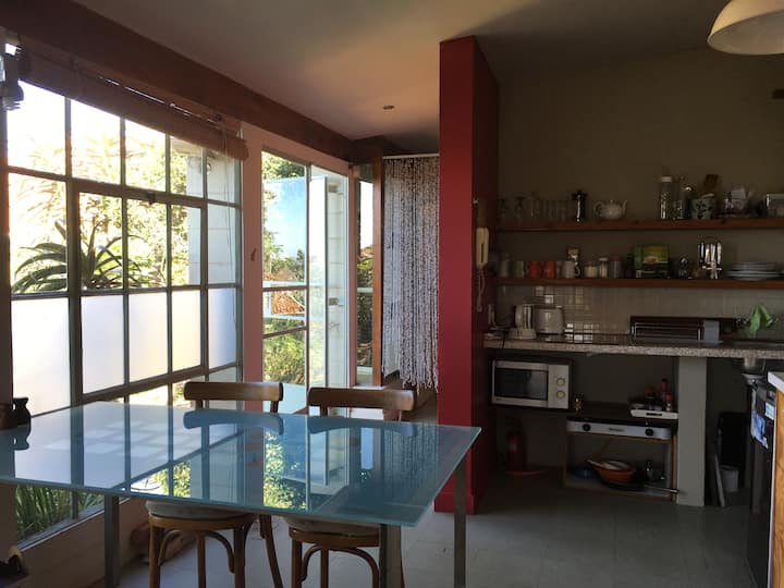 Private Room Attached To Architects' Garden Studio - Durban