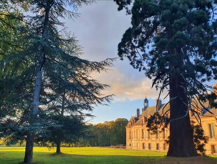 Maison Du Parc Du Château De Neuville - Houdan