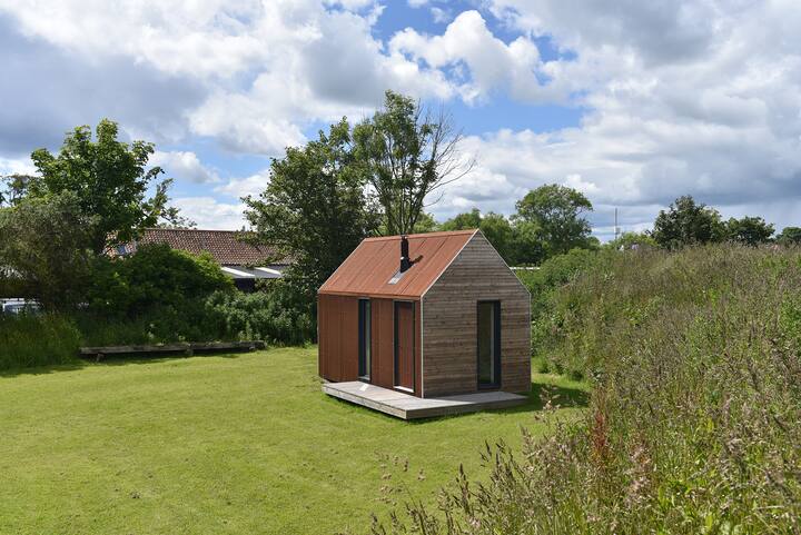 The Artist Bothy At Comielaw - Fife