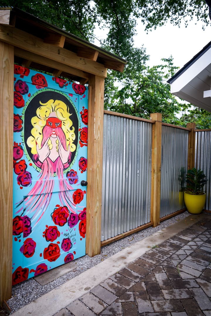 Hip East Nashville Guesthouse, Minutes To Downtown - Nashville, TN