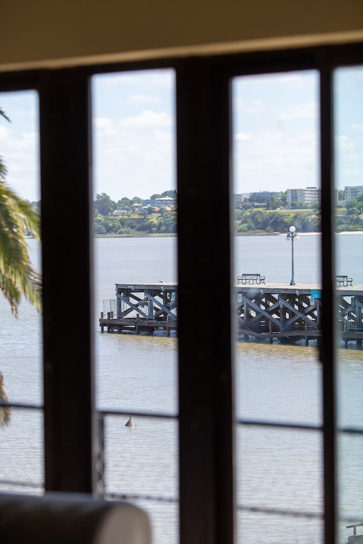 La Comandancia, Casa Colonial En Barrio Histórico. - Colonia del Sacramento