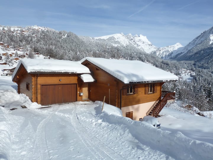 Chalet Alderaan, Bed And Breakfast. - Les Diablerets