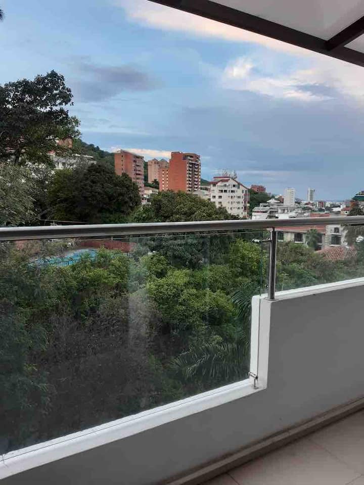 Rento Por Mes(es) 100 M2 Cali Centenario Juanambu - Cali