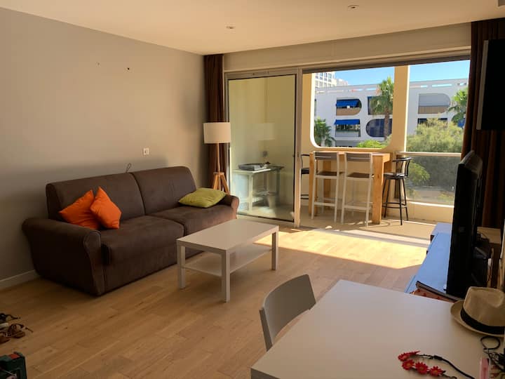 Bel Appartement Climatisé à 200 Mètres De La Mer - La Grande-Motte