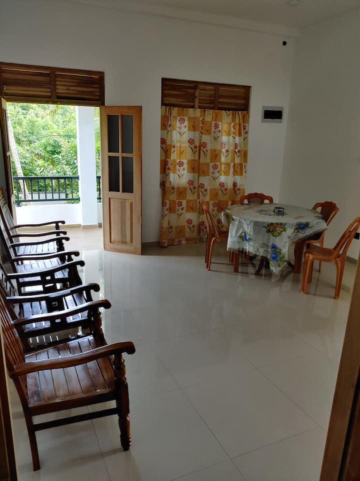 Champa's House ( Upper Floor) - Hikkaduwa