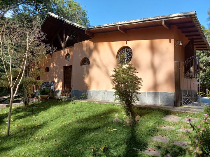 Casa Com Piscina Natural E Rio - Resende