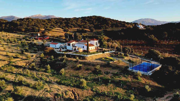 Santa Marta Casa Rural Con Pista De Padel - Archidona