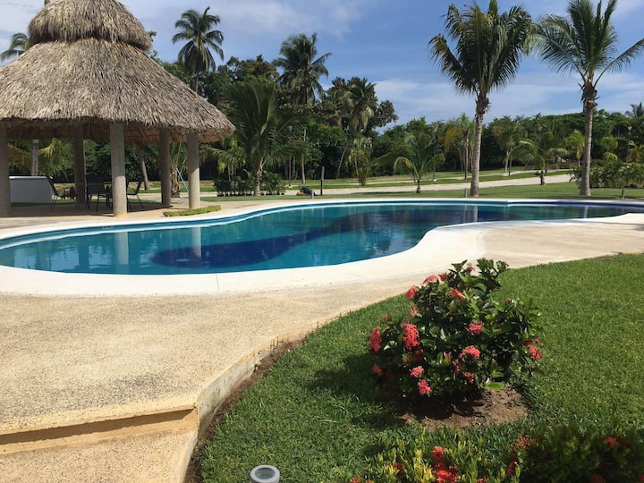 Moderno Departamento Con Roof Garden (Diamante) - Acapulco