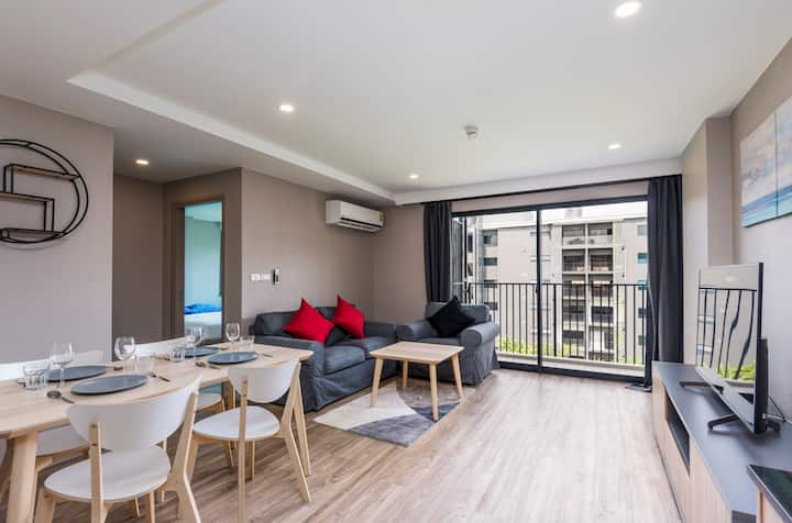 Enjoy A Resort Life In Sathorn / Bangkok Center - Bangkok